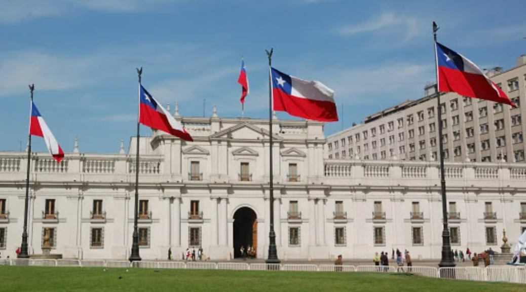 Bridging Borders: Cultural and Political Thoughts from a Texan in ...