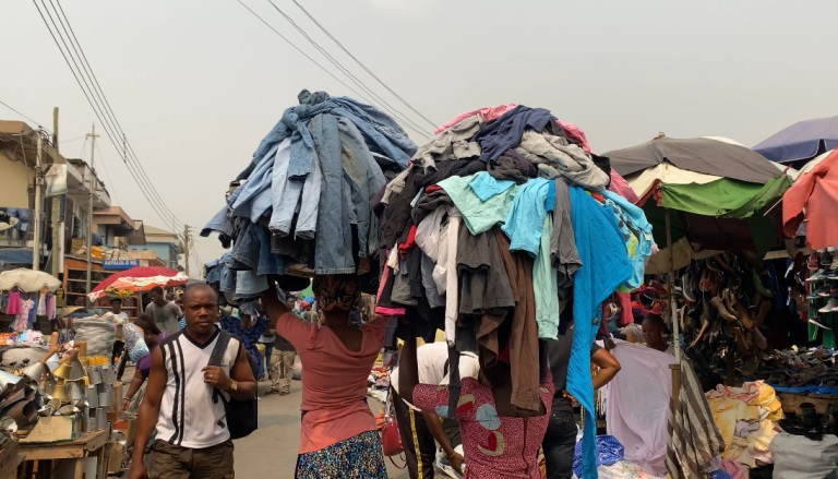 Kayayei as the backbone of Accra’s informal economy | Critical ...