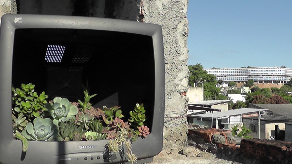Green Roof Favela | Critical Perspectives on International Planning