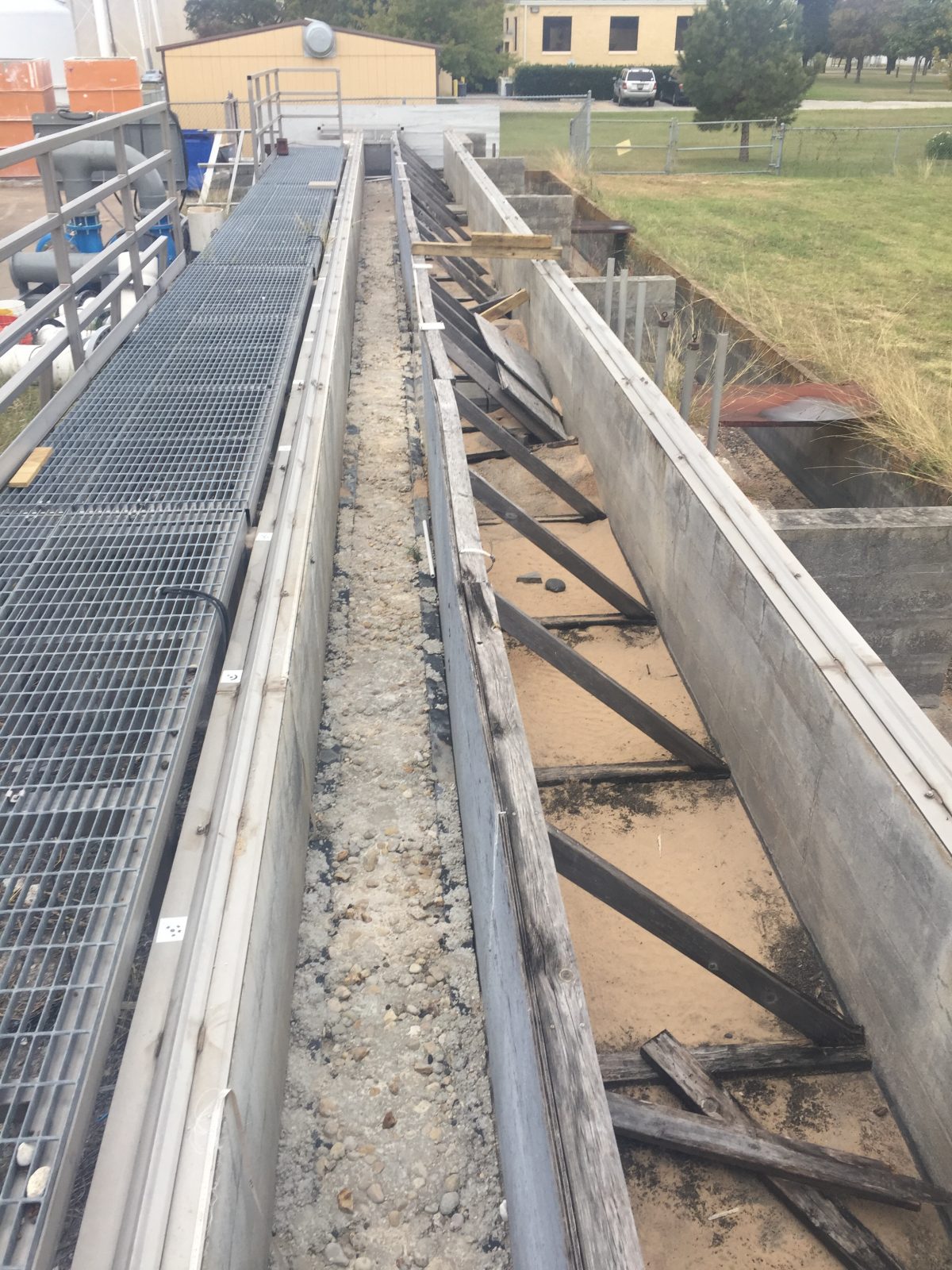 Outdoor flume renovation complete! – Johnson Environmental Turbulence ...