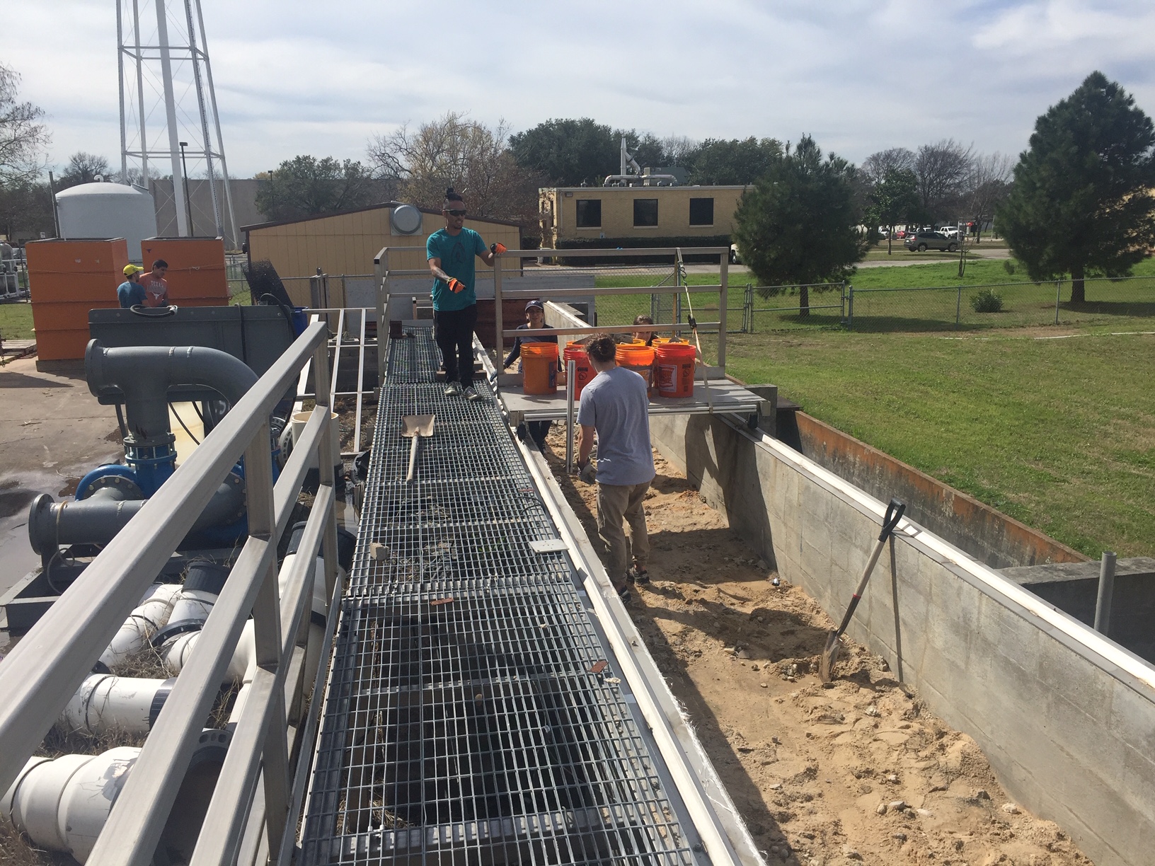 Outdoor flume renovation complete! – Johnson Environmental Turbulence ...