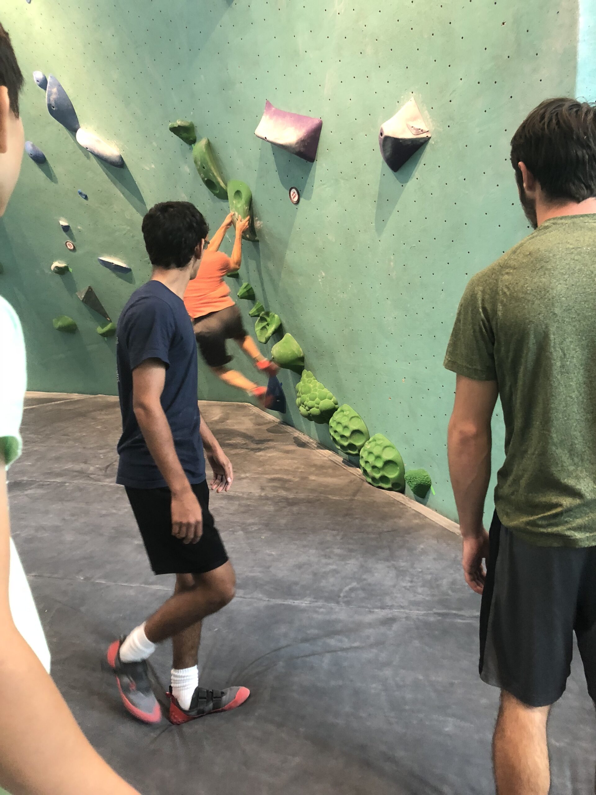 Austin Bouldering Project – The Biomedical Engineering Society at The ...