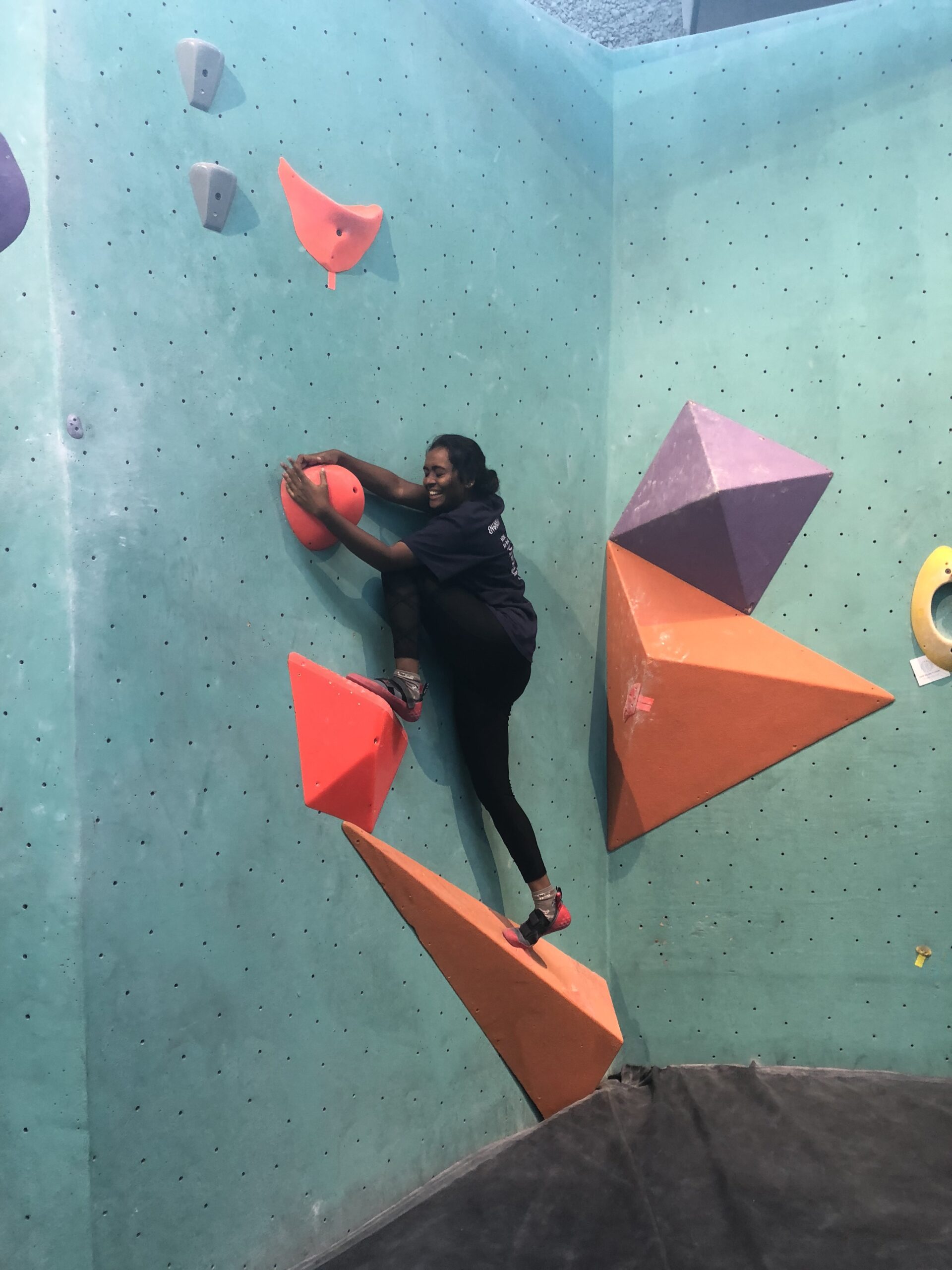 Austin Bouldering Project – The Biomedical Engineering Society at The ...